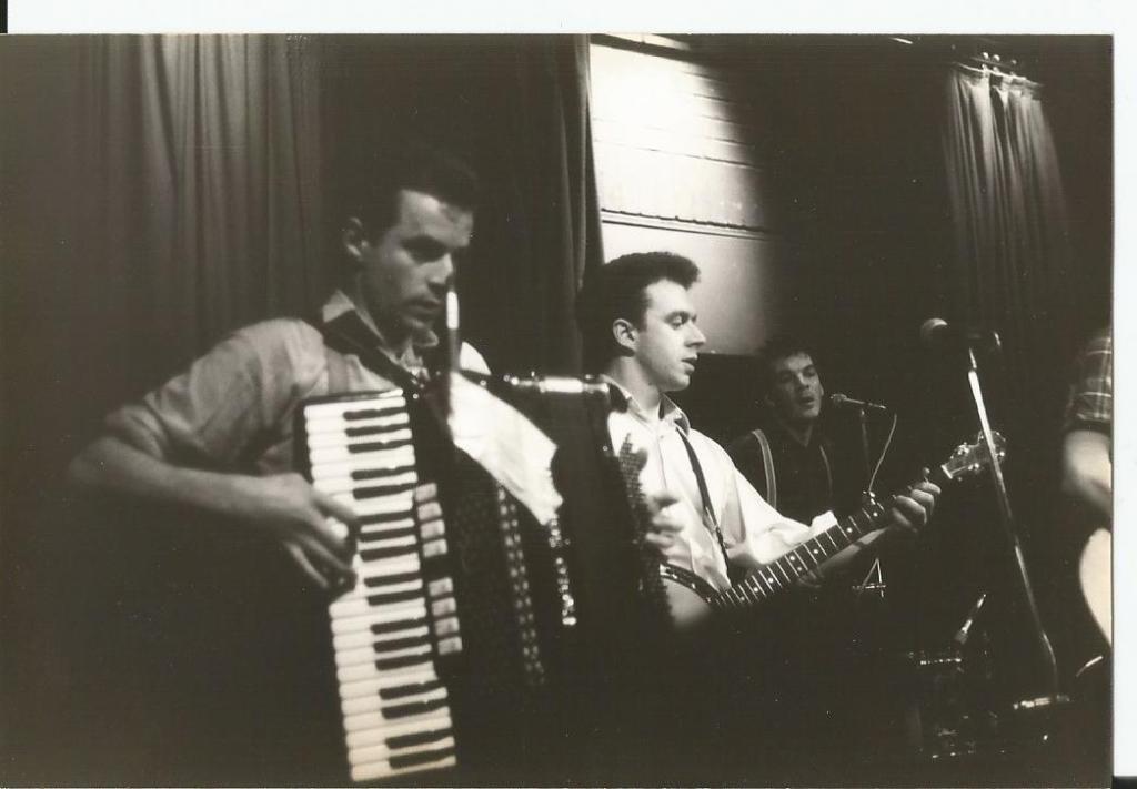 The Pogues: Previously Unseen Photos 1985 – Indie Through The Looking Glass