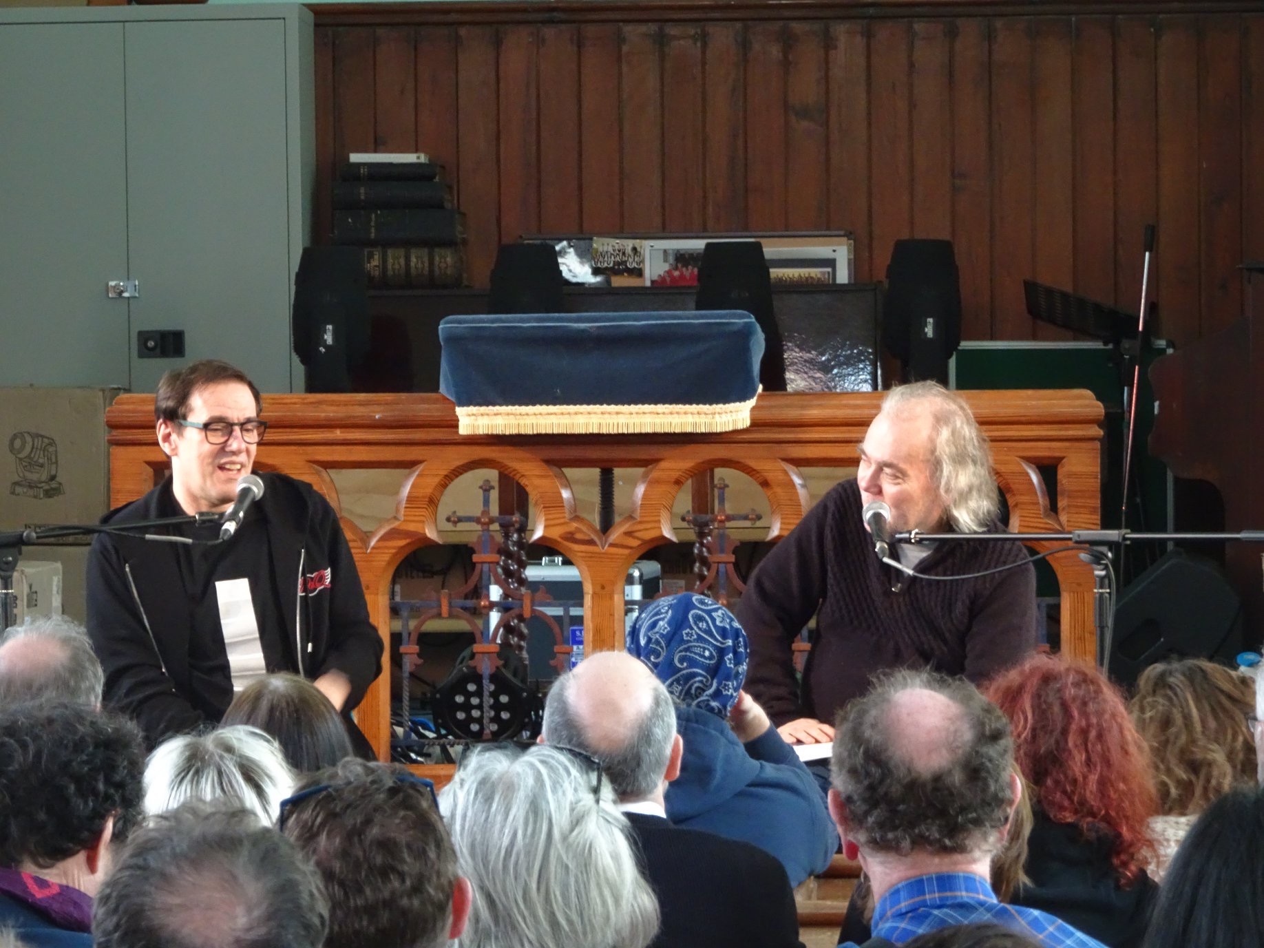 laugharne – Indie Through The Looking Glass